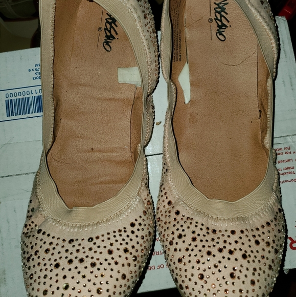 Mossimo Supply Co. | Shoes | Bling Flats | Poshmark